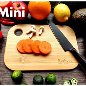 Berkvee Small Bamboo Wood Cutting Board Set (2 Pieces) - Mini Lightweight Wooden Fruit Cutting Board for Home Camping Trip