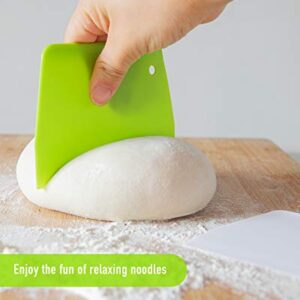 YUNDUOJIA (2PCS) Dough Scraper Bowl Scraper ，Food safe Plastic Dough Cutter， Flexible Plastic Scraper Practical Bench Scraper Multipurpose Food Scrappers for Bread Dough Cake Fondant Icing