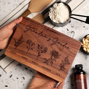 GRANDMA'S GARDEN, Personalized Walnut Cutting Board with Birth Flower Design - Mothers Day Gifts for Grandma, Custom Engraved Gifts for Mom, Grandma - Grandma Gifts Ideas - 4 Names