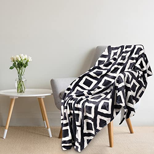 Luxsea Fleece Blanket,Soft Throw Blanket for Couch Sofa Bed,Black and White Checkered Blanket 60"x80", Lightweight Warm Flannel Throw Blankets for Winter and Spring,Queen Size Blanket