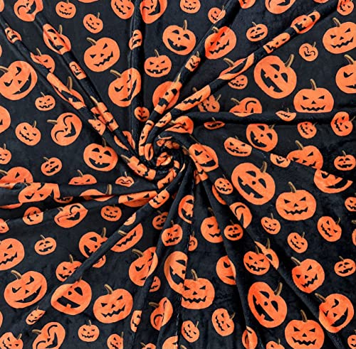 Serafina Home Halloween Throw Blanket: Spooky and Fun Jack's Family Pumpkin Print on Velvet Fleece for Sofa Bed Couch Chair Dorm