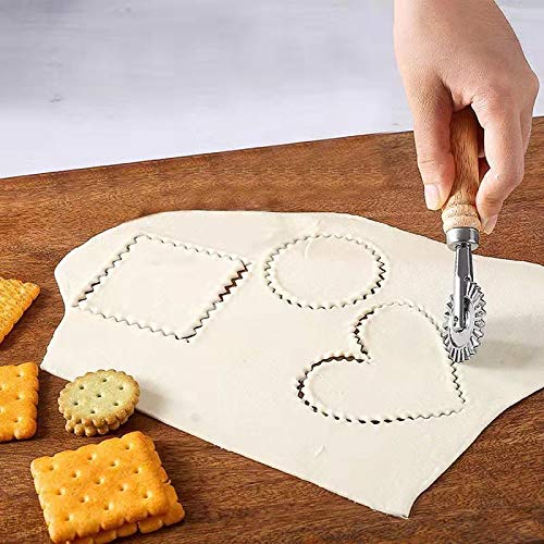 Fusiontec Pastry Wheel Cutter - Pasta Cutter Wheel - Ravioli Crimper Cutter Wheel for Home and Kitchen Use, 1.3inch