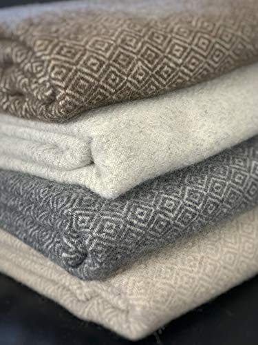 Eikei Wool Throw Blanket Geo Diamond Pattern Oversized Couch Throw Blanket Fringe Trim Soft Merino Woolen Afghan Minimalist Style Lightweight Machine Washable (Charcoal, 55Wx78L)