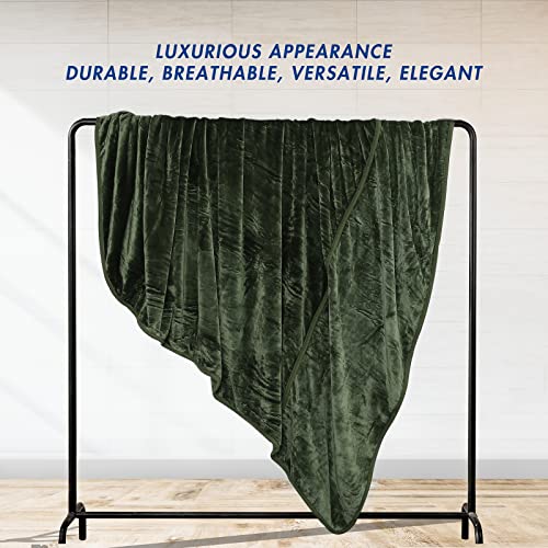 Lutoris Flannel Oversized King Blankets 220gsm 120"x120", Giant Huge 10'x10' Cozy Big Throw Blanket Fits The Whole Family, Extra Large Soft Fleece Blankets for Bed Sofa Couch Travel, Army Green