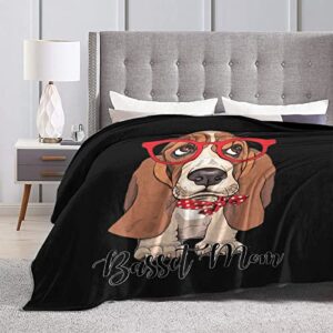 Cute Basset Hound Dog Mom Gift Full Fleece Throw Cloak Wearable Blanket Flannel Fluffy Comforter Quilt Nursery Bedroom Bedding King Size Plush Soft Cozy Air Conditioner Blanket