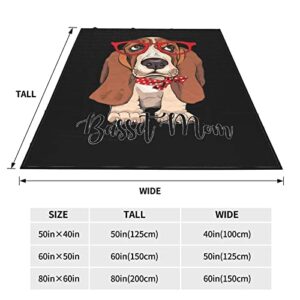 Cute Basset Hound Dog Mom Gift Full Fleece Throw Cloak Wearable Blanket Flannel Fluffy Comforter Quilt Nursery Bedroom Bedding King Size Plush Soft Cozy Air Conditioner Blanket