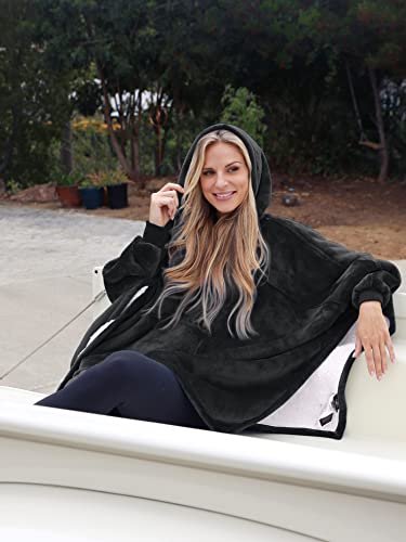 Tirrinia Oversized Hoodie Blanket Batwing Sleeve Sweatshirt Cozy Sherpa Huge Wearable Blankets Gift for Adults Women Teenagers Wife Girlfriend Black