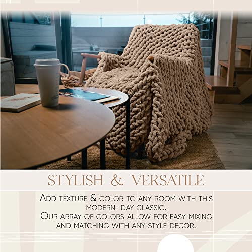 Lake Island Chunky Knit Throw Blanket - NO Shedding 50x60 Inch - Luxury Chenille Chunky Blanket Adds Warmth - Soft Cozy Chunky Throw Blanket for Bed, Sofa or Chair - Plush Boho Farmhouse Decor Cream