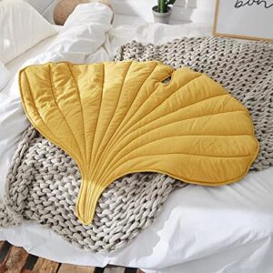 3D Leaves Shaped Pet Blanket,Cushion Household Dog Blanket or Cat Blanket, Warm and Soft, Plush Blankets for Bed Couch Sofa, Yellow, One-size