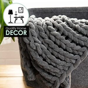 Chunky Knit Cozy Yarn Oversized (50" L x 60" W) Blanket, Fluffy Comfort Machine Washable, Thick Soft Included Laundry Bag