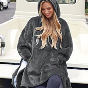 Tirrinia Oversized Hoodie Blanket Batwing Sleeve Sweatshirt Cozy Sherpa Huge Wearable Blankets Gift for Adults Women Teenagers Wife Girlfriend Grey