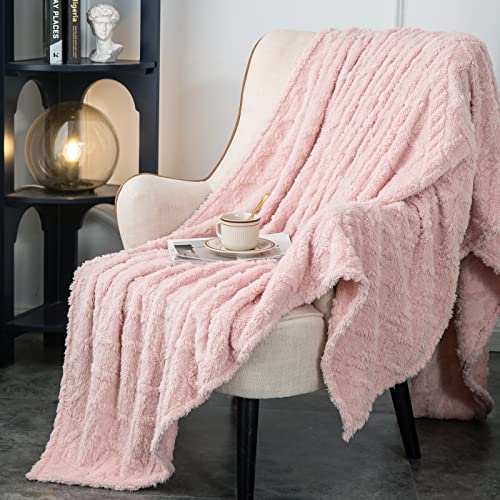 DaysU Sherpa Fleece Blanket, Throw Blanket for Couch, Sofa, Bed, Lightweight Soft Cozy Warm Fuzzy Blankets for Camping, Picnic, Travel, Pink Jacquard, 60” x 80”