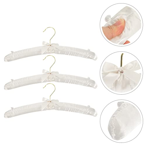 DECHOUS 3pcs Satin Padded Hangers Clothes Hanger Anti Slip Cushioned Hangers Sweaters Silk Hangers Wedding Dress Hangers Sponged Padded Clothes Hangers with Buttons White