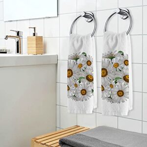 ALAZA Daisy Chamomile Flowers Floral Towels 100% Cotton Hand Towel for Bathroom 16 x 30 inch, Absorbent Soft & Skin-Friendly, 2 Pieces