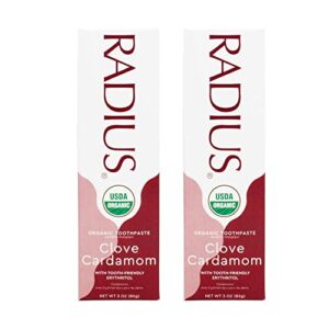 radius usda organic toothpaste 3oz non toxic chemical-free gluten-free designed to improve gum health & prevent cavity - clove cardamom - pack of 2