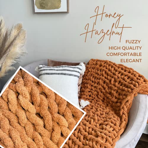 Kaffrey 50 x 60 Inches, 4.2 lb, Chunky Knit Blanket, Luxury Hand-Knitted Chenille Throw Blanket, Soft and Cozy Giant Knitted Blanket, Machine-Washable and Non-Shedding, Honey Hazelnut