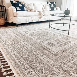 Well Woven Loop-De-Loop Carina Tribal Medallion Beige Kilim-Style 7'10" x 10'6" Area Rug