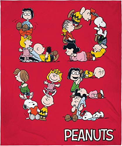 INTIMO Peanuts Love Charlie Brown Snoopy and Pals Letter Art Fleece Plush Throw Blanket