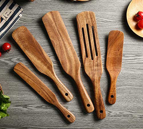 Wooden Cooking Utensils, NAYAHOSE 5 Pcs Natural Teak Kitchen Utensil Set Heat Resistant Non Stick Wood Cookware with Hanging Hole, Slotted Spurtle Spatula Sets for Stirring, Mixing, Serving