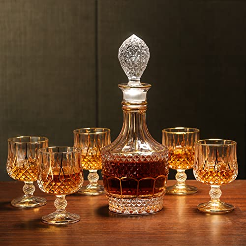 SALADAYS Whiskey Decanter and Glasses Set, Gold Crystal Decanter Set with 4 Whiskey Glasses, Gift Box, Perfect for Bourbon, Scotch and Wine - Gifts for Men