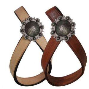 Showman Leather Tie Down Keeper with Concho (Light Oil)