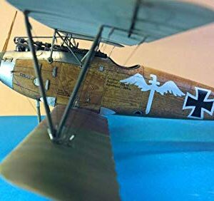 Albatros D.III German Fighter Aircraft 1/32 Scale Plastic Model Kit Roden 606