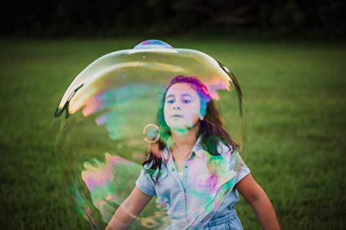 WOWMAZING Giant Bubble Wands Kit & bubble refills: Includes Wand, 5 Big Bubble Concentrate pouches and Tips & Trick Booklet | Outdoor Toy for Kids, Boys, Girls | Bubbles Made in The USA