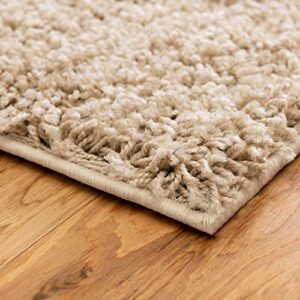 Rugs.com Everyday Shag Rug  –  Taupe Shag Rug Perfect for Bedrooms,Dining Rooms,Living Rooms and More,Beige,7'x10'