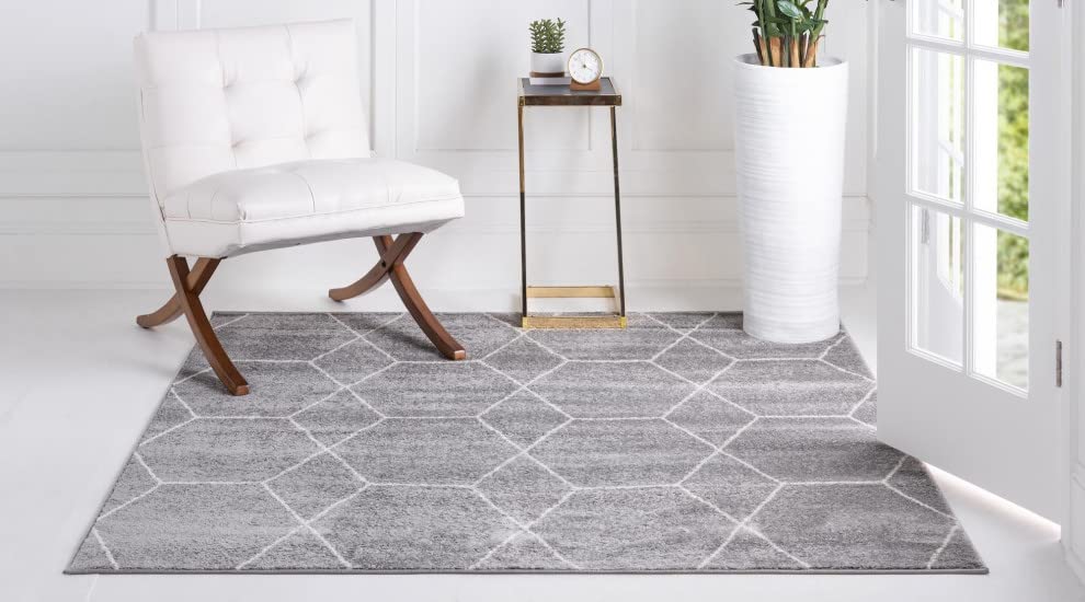 Unique Loom Trellis Frieze Collection Area Rug - Geometric (4' Square, Light Gray/ Ivory)