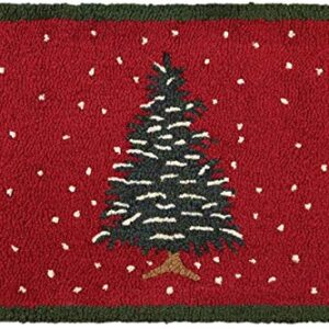 Chandler 4 Corners Artist-Designed Red Snowflake Hand-Hooked Wool Accent Rug (20" x 30")