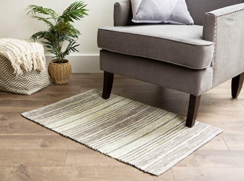 Contemporary Home Living 2' x 3' Army Green, Moss Green, and White Rectangular Recycled Yarn Rug