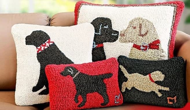 Chandler 4 Corners Artist-Designed Black Lab Hand-Hooked Wool Decorative Throw Pillow (14” x 14”)