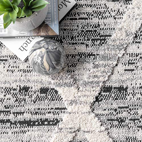 nuLOOM Suri Soft Diamond Trellis Textured Area Rug, 5' 3" x 7' 7", Grey