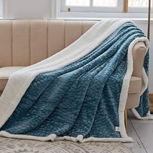 FY FIBER HOUSE Sherpa Fleece Plush Throw Blanket Super Warm Soft Cozy Fuzzy Microfiber for Couch Bed with Cobblestone Print, 60"X80", Teal