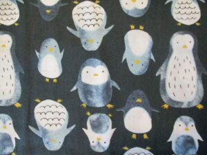 penguin penguins rows adorable navy background cotton fabric size;1/4 yard(18x22)