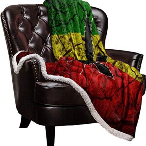 Rasta Flag Sherpa Flannel Throw Blankets Thick Reversible Plush Fleece Blanket for Bed Couch Sofa Decor Leaf on Crack Soil Texture,Ultra Soft Comfy Warm Fuzzy TV Blanket 40x50Inch