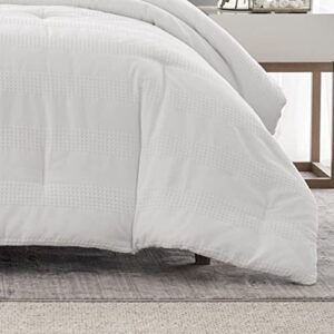 Nautica | Hampton Collection | Cozy & Breathable Cotton Blend Waffle Weave Texture Reversible Comforter Matching Shams, 3-Piece Bedding Set, King, White