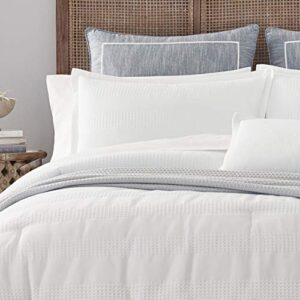 Nautica | Hampton Collection | Cozy & Breathable Cotton Blend Waffle Weave Texture Reversible Comforter Matching Shams, 3-Piece Bedding Set, King, White