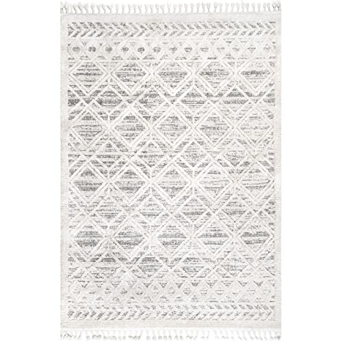 nuLOOM Ansley Moroccan Lattice Tassel Area Rug, 5' 3" x 7' 7", Beige