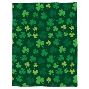 Singingin Super Soft Cozy Bed Fleece Blanket Throw St. Patrick's Day Clover Dark Green Background 39×49inch Fuzzy Plush Lightweight Couch Blankets Microfiber Provides Comfort and Warm All Season