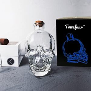 Skull Decanter Lead-free Glass With Cork Stopper - Whiskey Decanter for Liquor, Vodka, Wine, Bourbon Gifts For Men Dad and Women (750ML)