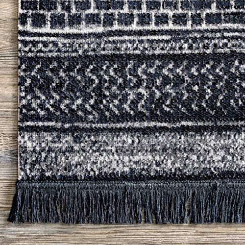 nuLOOM Saige Modern Trellis Fringe Indoor/Outdoor Area Rug, 5' x 8', Black