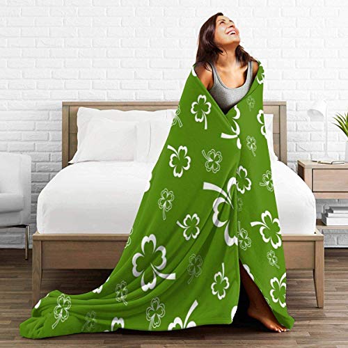 TinaCobur Four Leaf Clover Soft Throw Blanket 40"x50" Lightweight Flannel Fleece Blanket for Couch Bed Sofa Travelling Camping for Kids Adults