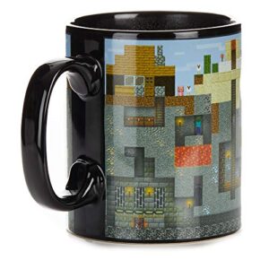 Minecraft XL Heat Change Travel Coffee or Tea Mug - Paladone Large Coffee Cup 550ml Featuring Mine Scene From the Game