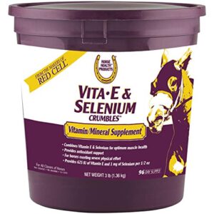 horse health vita e & selenium crumbles horse vitamin supplement, supports optimal muscle health & antioxidant support, 3 lbs., 96 day supply