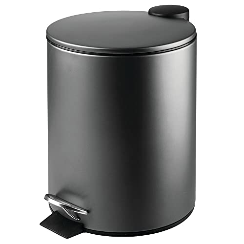 mDesign Metal 1.3 Gallon/5 Liter Round Step Trash Wastebasket, Garbage Container Bin with Lid for Bathroom, Powder Room, Bedroom, Kitchen, Craft Room, Office - Removable Liner Bucket - Black