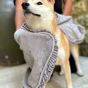 Tuff Pupper Quick Dry Towel for Dogs | Ultra Absorbent Microfiber Shammy | Extra Large 35x15 Size for All Breeds | Comfortable Hand Pockets | Indoor Outdoor Use | Durable Material | Machine Washable