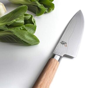 Shun Cutlery Classic Blonde Chef's Knife 8”, Thin, Light Kitchen Knife, Ideal for All-Around Food Preparation, Authentic, Handcrafted Japanese, Professional Chef Knife