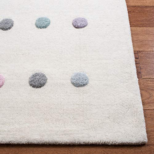 SAFAVIEH Kids Collection 4' x 6' Ivory SFK805A Handmade Polka Dot Wool Area Rug