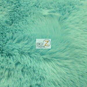 Beaver Shag Faux Fur Fabric Sold by The Yard DIY Coats Costumes Scarfs Rugs Accessories Fashion (Black)